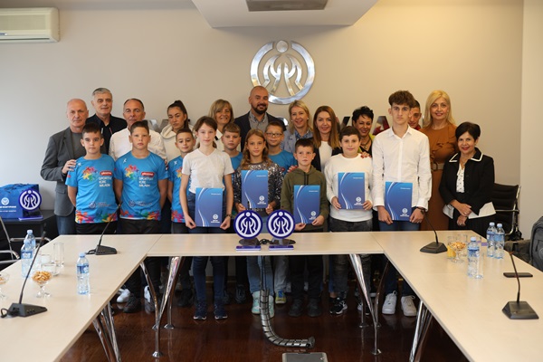 Polisa ravna zlatnoj medalji - Dunav osiguranje